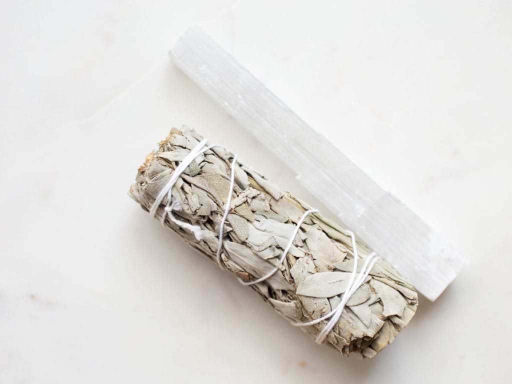 Selenit Wirkung – Heilstein für Energie und Klarheit