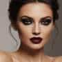 Dunkles Sirenen Make-up – Verführerischer Ozean-Look